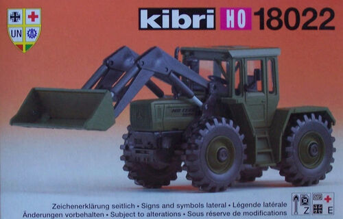 NEW! Kibri 18022 Tractor with Loader Bundeswehra
