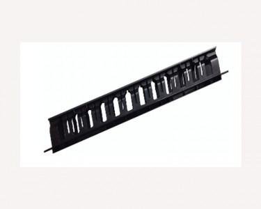 MAXPRO LINE Panel ranžirni 19 inča, kanalica, plastični, 1U