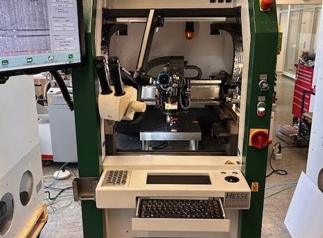 Poluprovodnička mašina Hesse Mechatronics BJ820