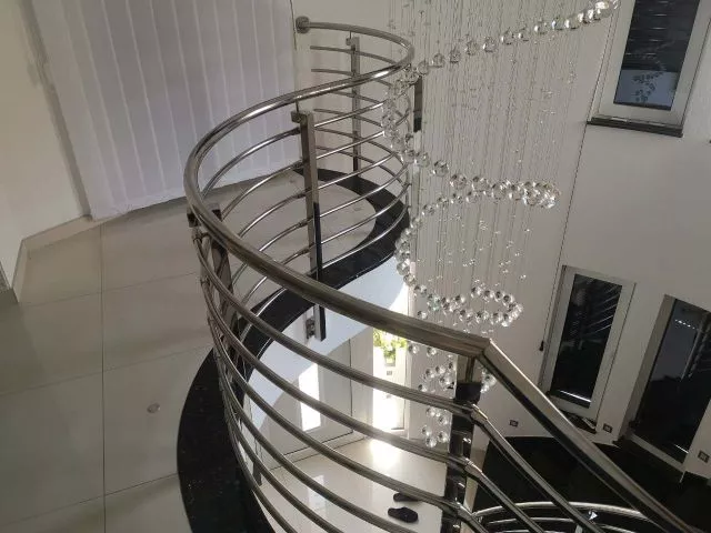 PROHROMSKI GELENDER 040