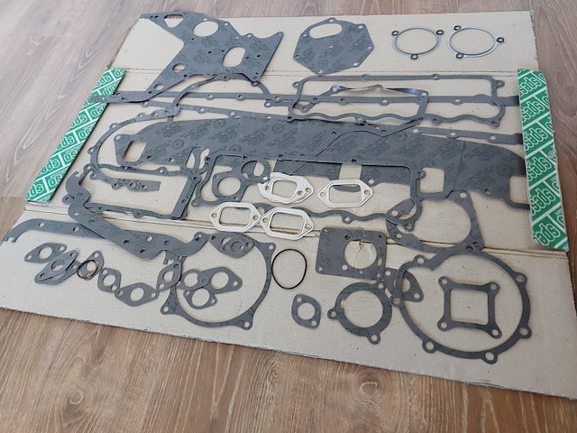 Gasket set, for Fiat 150.20 NC, eng. 8220.02 - 1908057