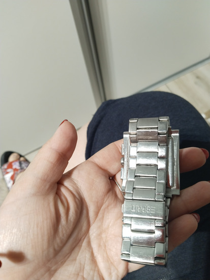 Prodajem fossil sat