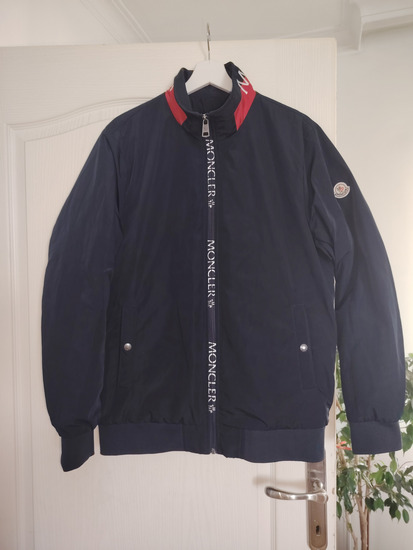 Moncler jakna