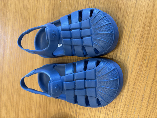 Adidas Superstar Sandale 27-28