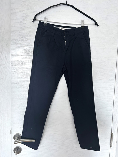 RESERVED nove teget pantalone vel 140