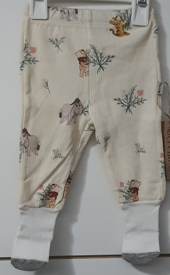 Winnie the pooh donji deo sa carapicama 56-74, uni