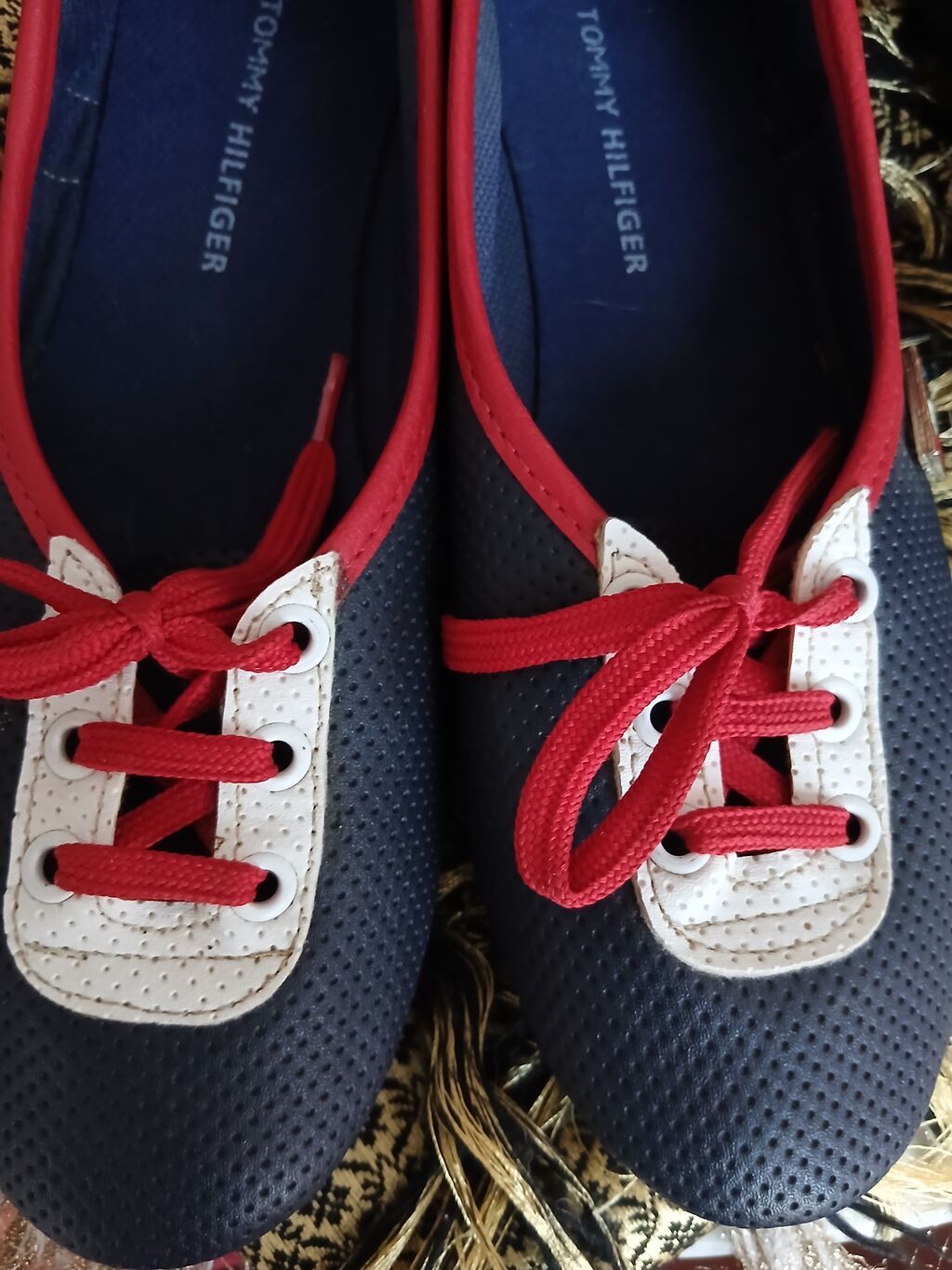 Tommy Hilfiger ženske baletanke/patike na pertlanje - Model