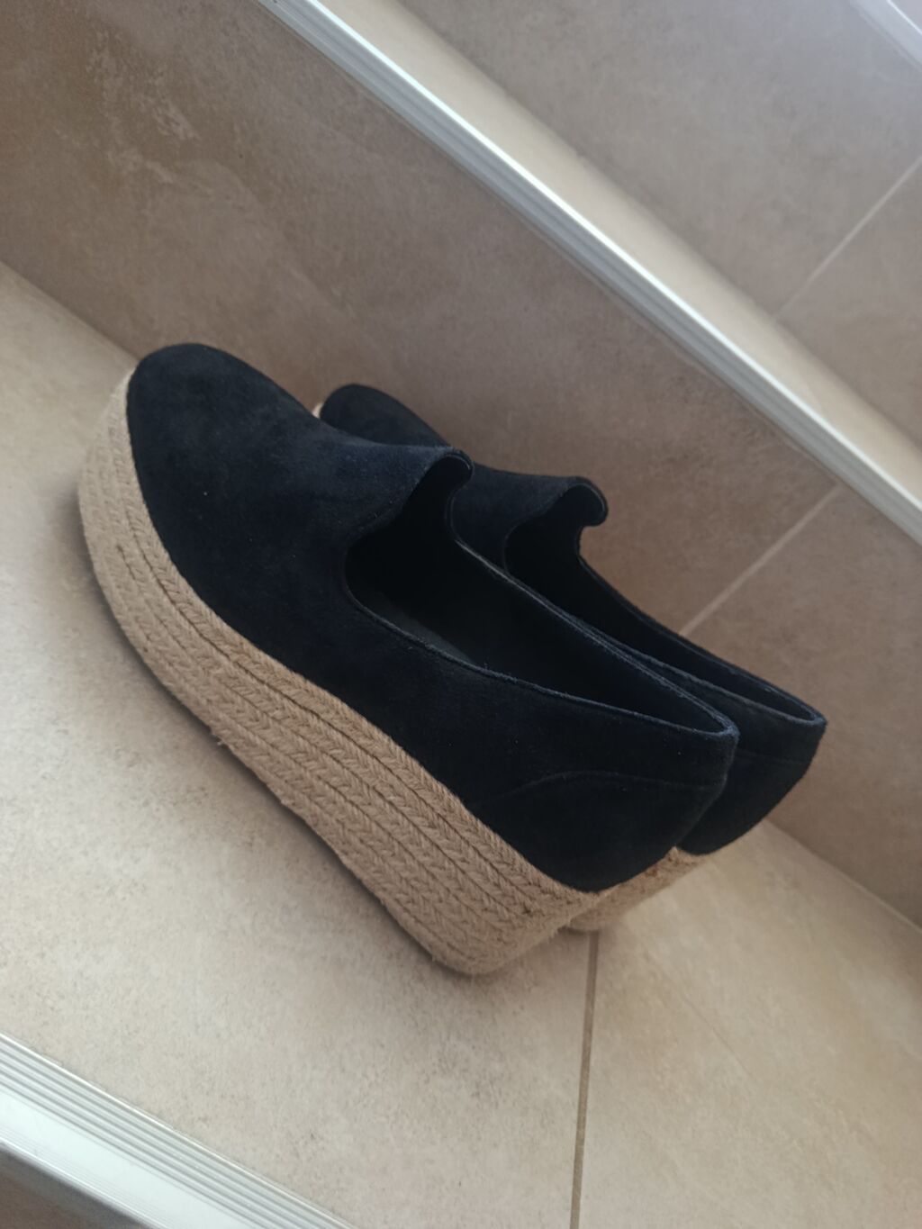 Ženske platforme/espadrile – crne - Model: slip-on ženske cipele na