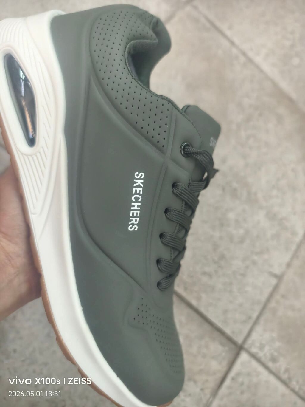 41-46 3500 din. L