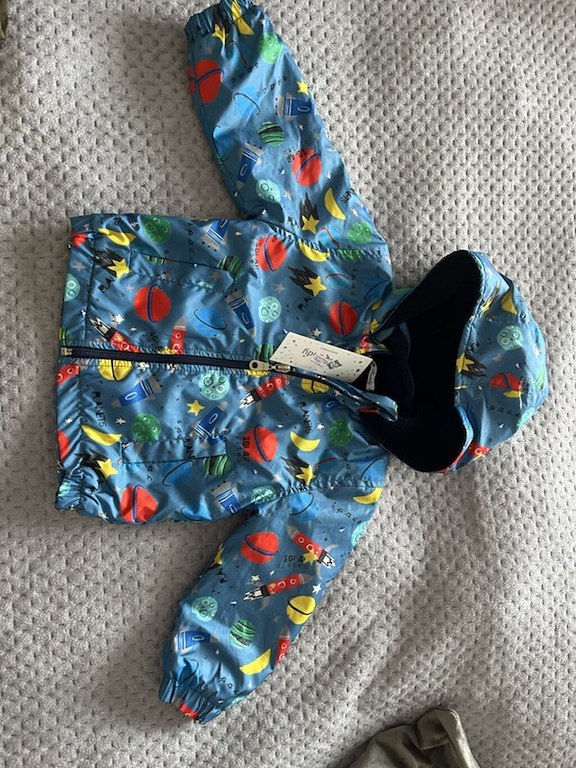 Dečija jakna sa kapuljačom – svemirski print - Brend: Ready -
