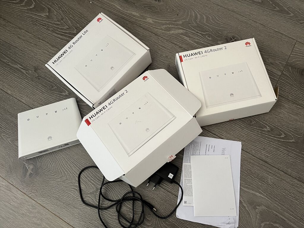 Cena za sva 4 svi su funkcionalni jedan 500 din. Huawei 4G ruter –