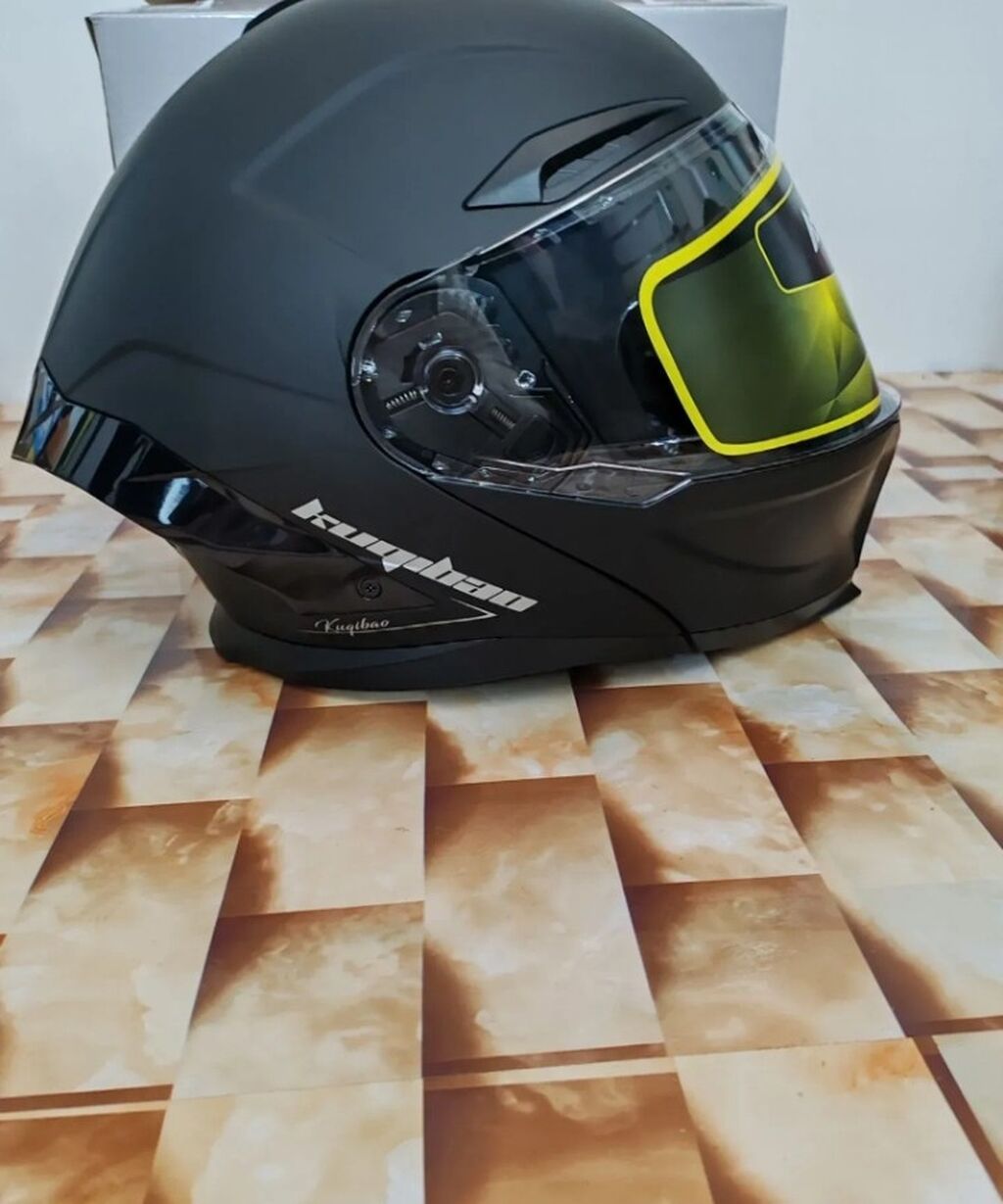 Integralna moto kaciga Kuqbao TSS (Twin Shield System) - Tip