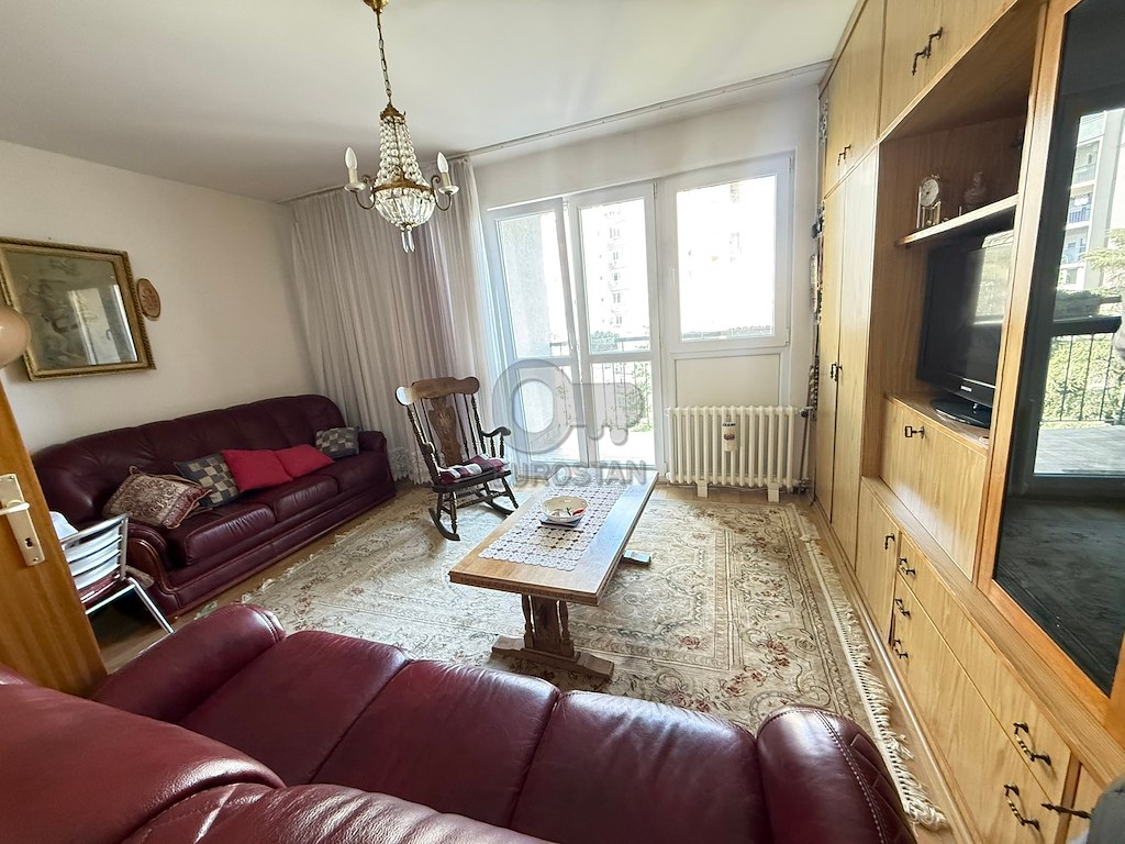 Serdar Janka Vukotića Labudovo brdo ID#44007
400 €