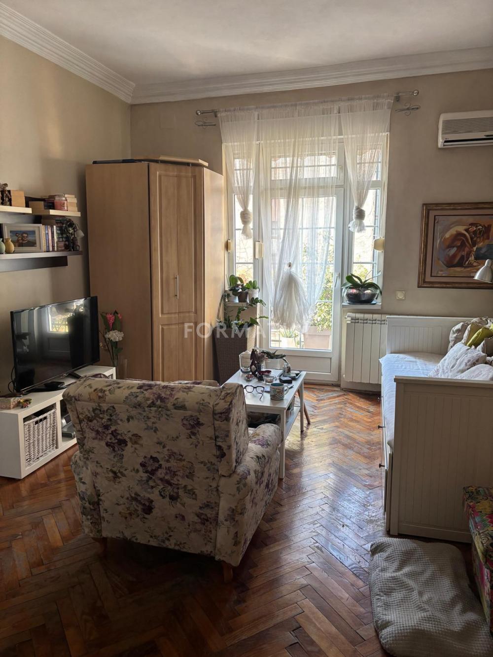 Svetao, salonski stan na Cvetnom trgu ID#2834
255.000 €
