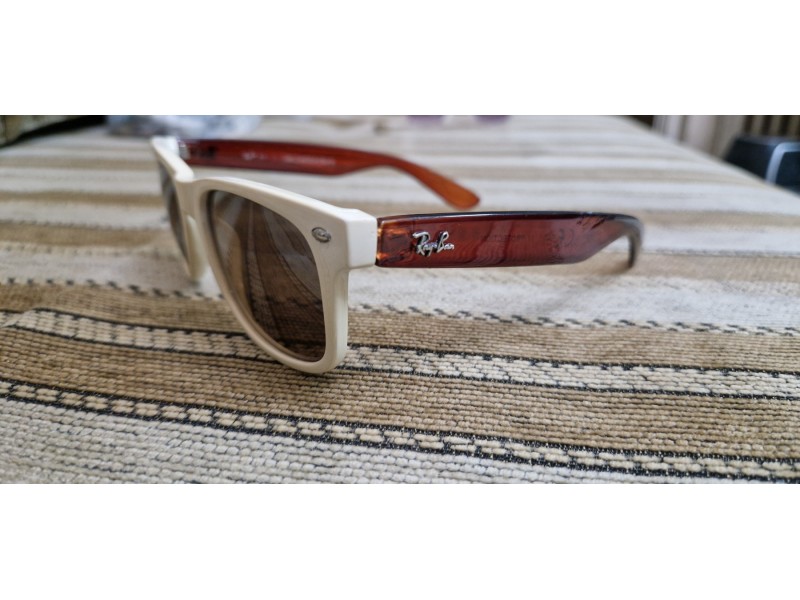 Ray Ban2