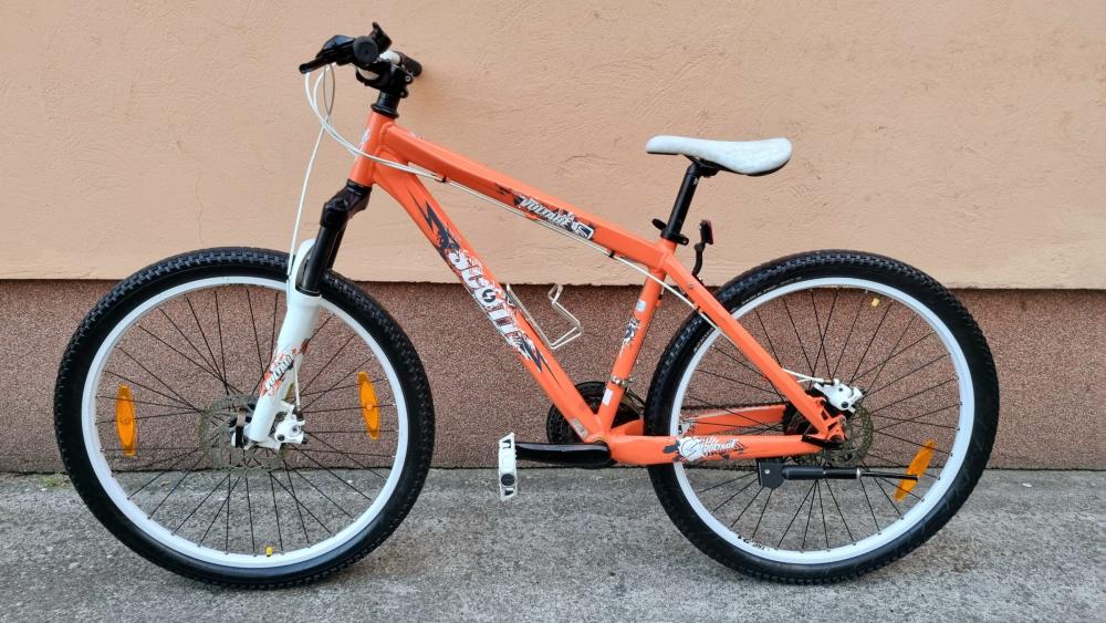 SCOTT 26" Alu,DISK, 24 brzine,extra-Svajcarska