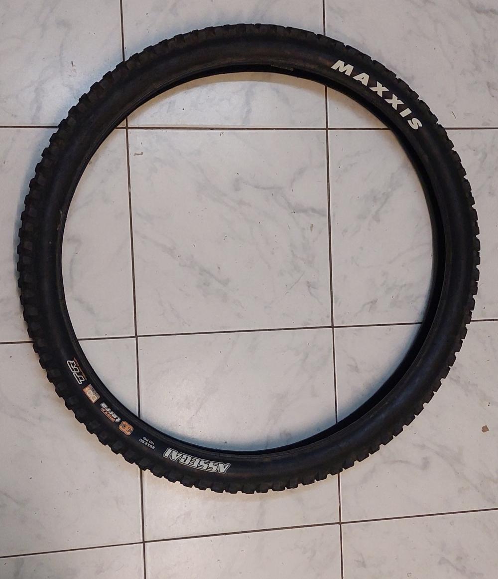 Maxxis assegai 29x2.6