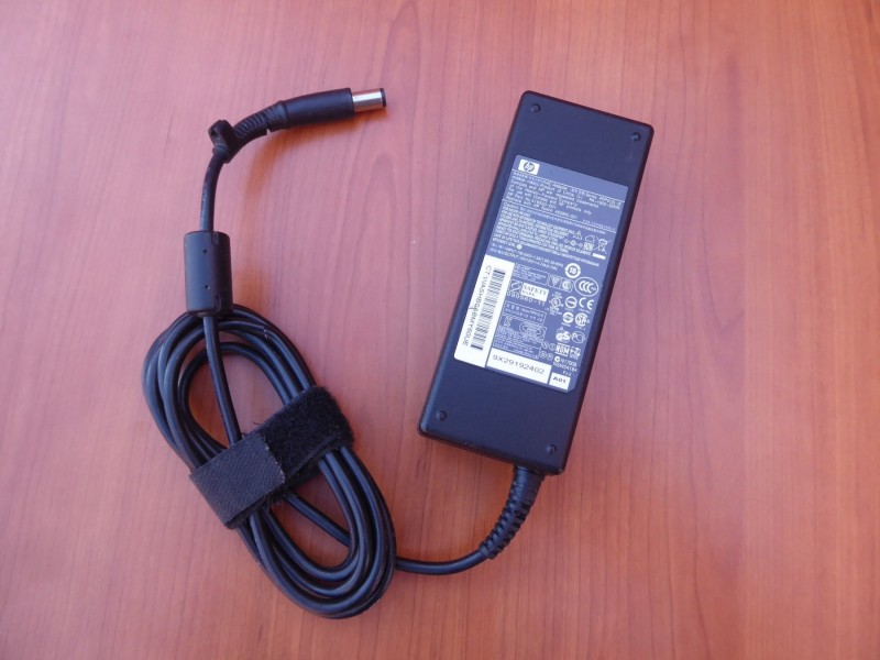 HP laptop punjač 19V, 4.74A, 90W, 7.4x5.0mm (pin)