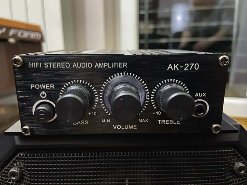 Pojačalo AK-270 NOVO