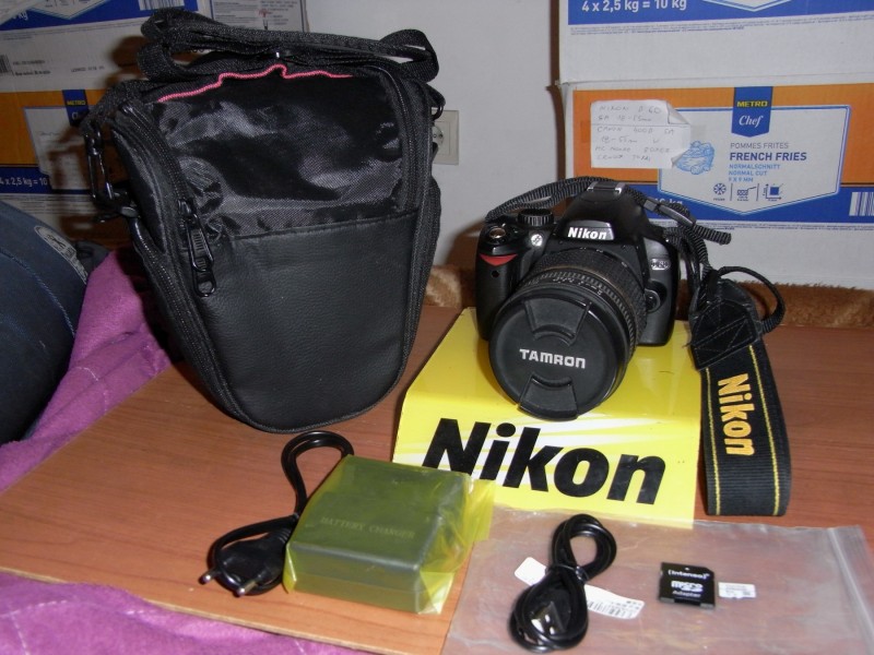 NIKON D60-objektiv TAMRON AF 17-50mm F2,8,nova torba.