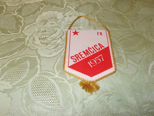 FK Sremcica 1957 - stara zastavica - 13x9 cm