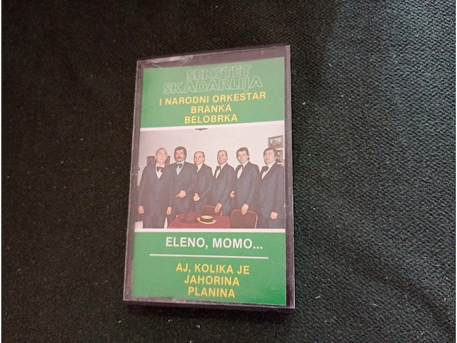 Sekstet Skadarlija Eleno, Momo