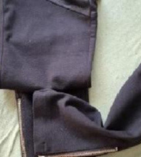 Shooter pantalone, vel L; ptt gratis