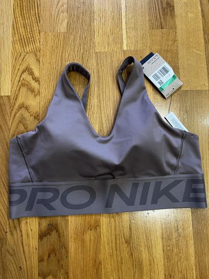 Nike pro grudnjak top NOVO