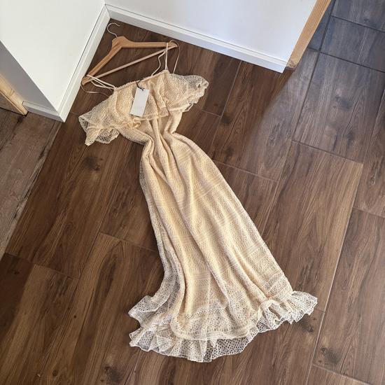 Zara prelepa midi haljina Novo