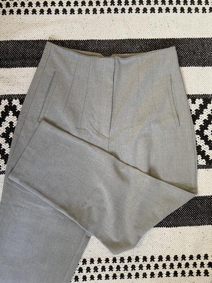 Zara sive pantalone