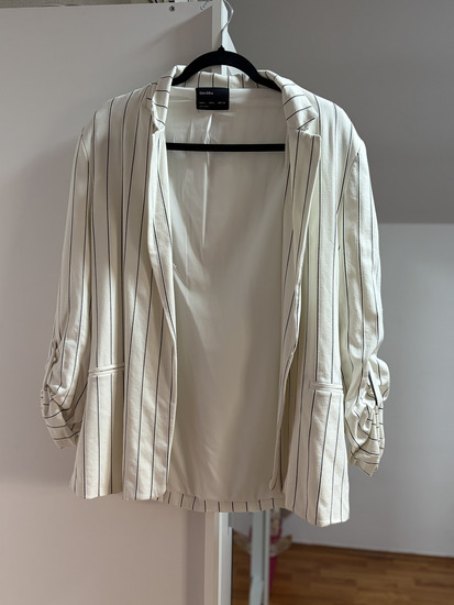 Bershka sako