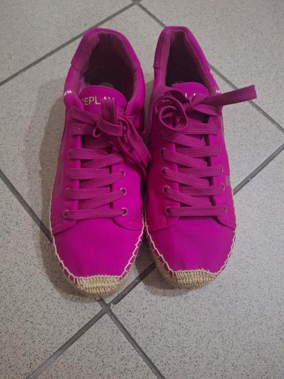 Espadrile