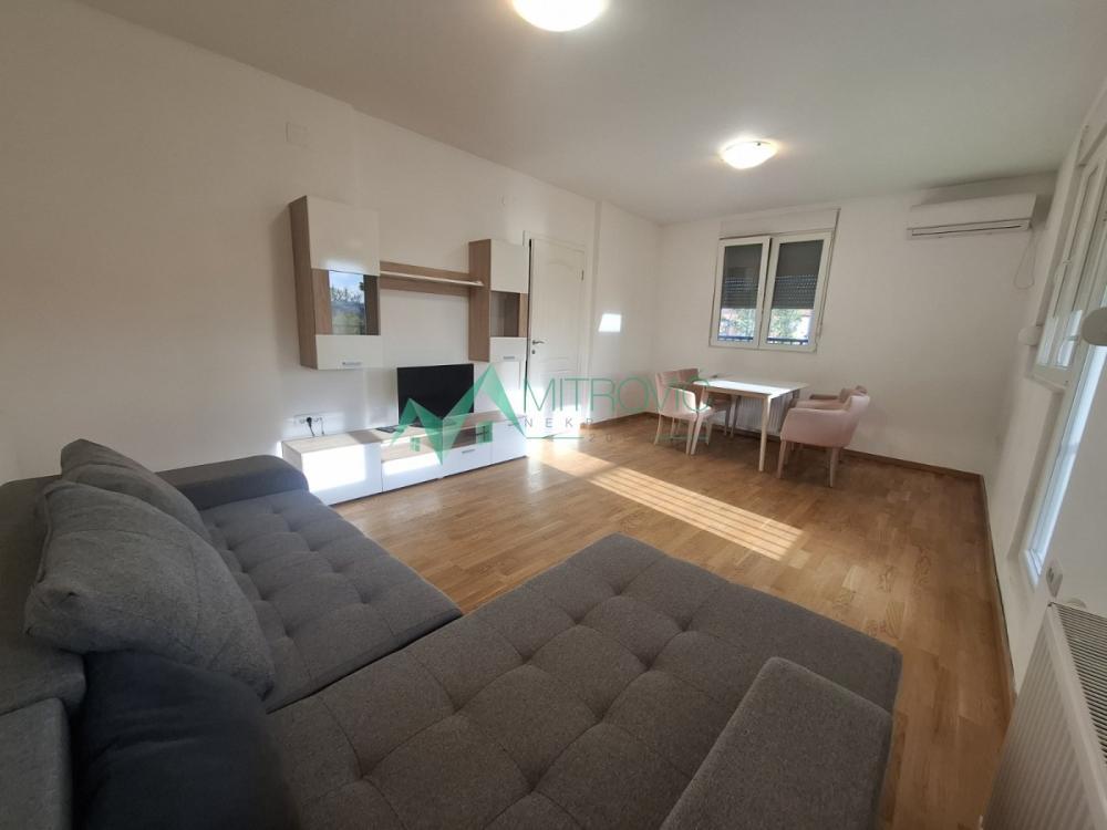 Trosoban stan na prodaju, 62m2, 121.334€