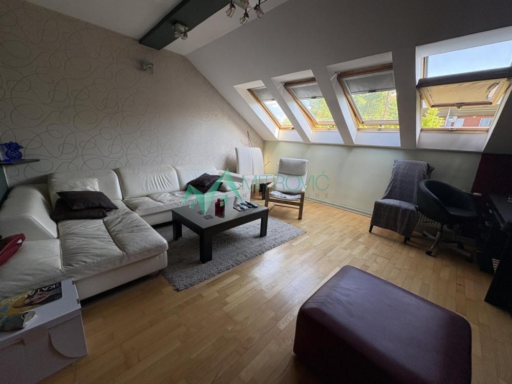 Četvorosoban stan na prodaju, 114m2, 309.000€