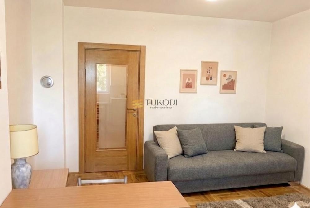 Jednosoban stan za izdavanje, 24m2, 300€