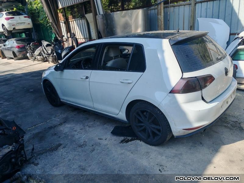 Volkswagen Golf 7 Kompletan Auto U Delovima