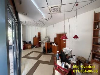 32m² 1.500€
Beograd, Čukarica, Banovo brdo, Požeška