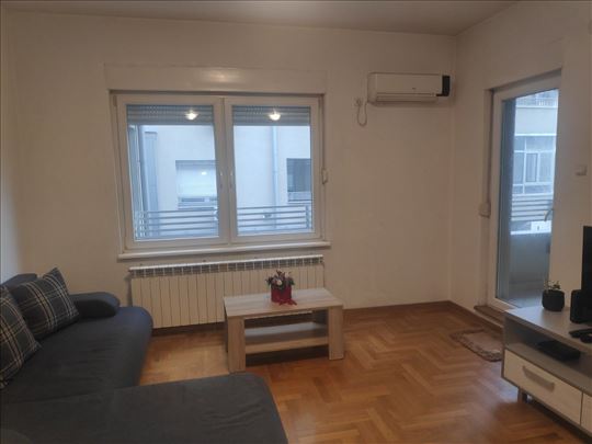 Tašmajdan, novogradnja, garaža, ID 24057