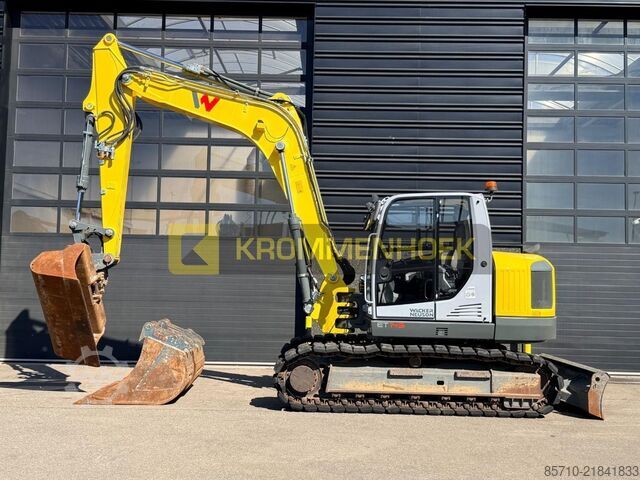 Guseničarski bager
Wacker Neuson ET 145