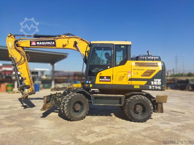 Bager na točkovima
Hyundai HW140