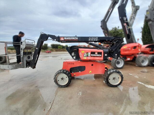 Artikulisan teleskopski bum lift
Manitou MAN GO 12