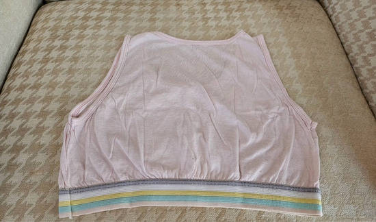 Croptop pamučna majica sa reinbow lastišom