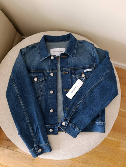 Calvin Klein jaknica