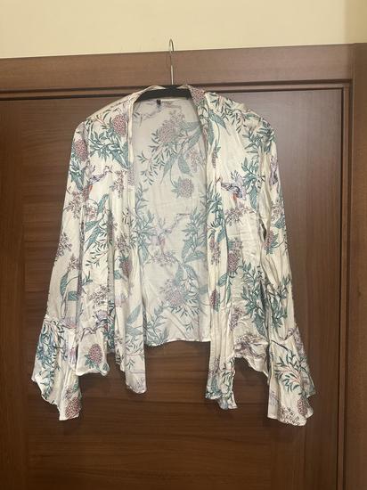 Zara bluza na preklop