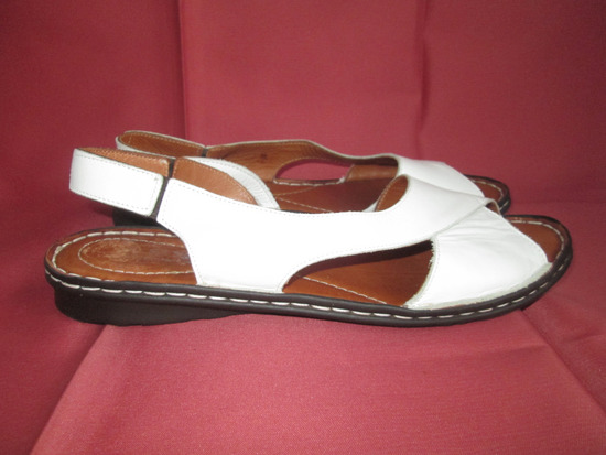 SANDALE br.41 CELE KOZNE kao nove