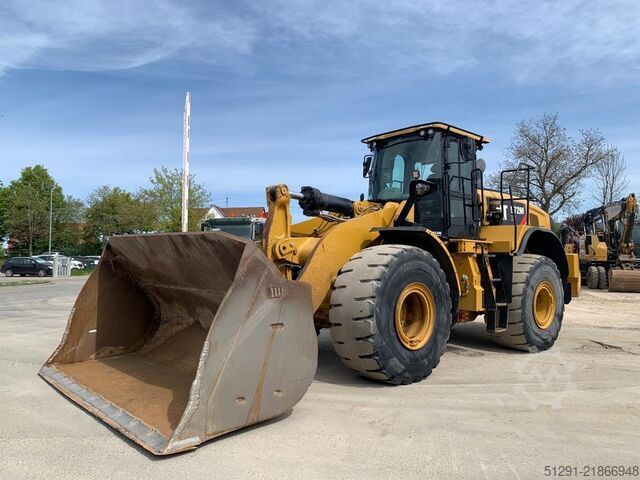 Utovarivač
Caterpillar 972M XE