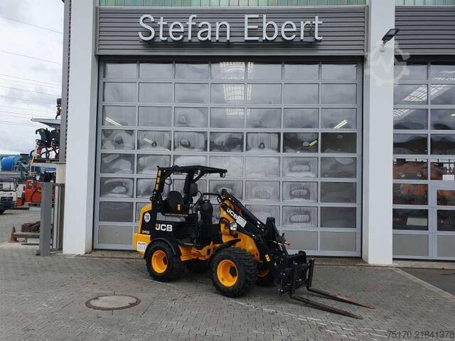 Utovarivač
JCB 403 Klappdach / Schaufel + Gabel / nur 152h!
