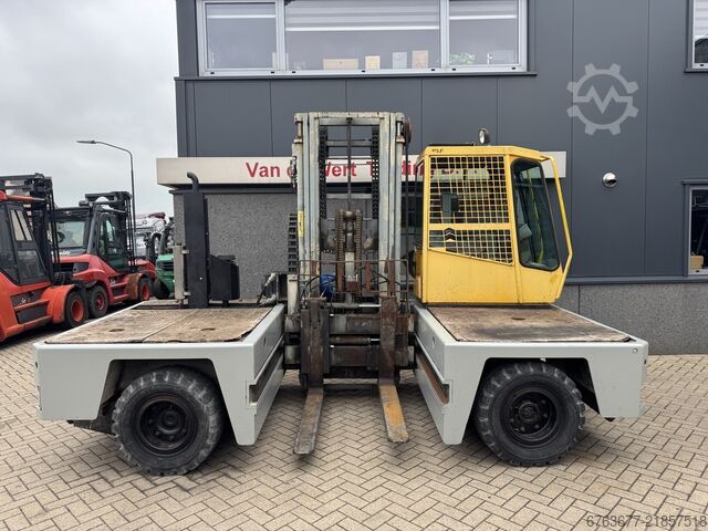 Baumann DX 40/14/43 SFH Bočni viljuškar Duplo 425 Slobodno podizanje / Bočni pomak / Izvlačenje 2004
BAUMANN DX 40/14/43 SFH Zijlader Duplo 425 Freelift / Sideshift / uitschuif 2004 LPG