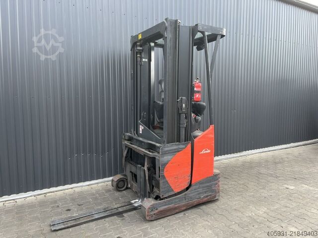 Reach truck
Linde R14X-03