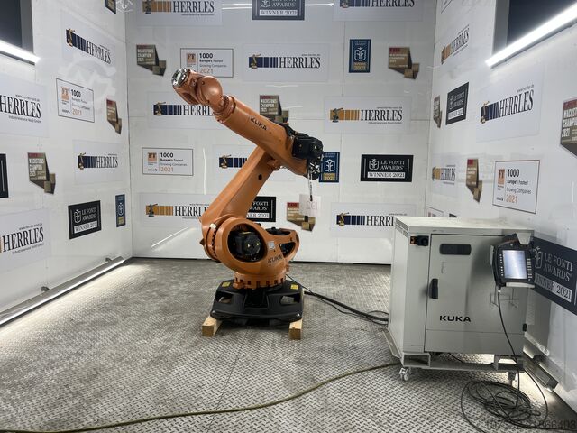 Industrijski robot
KUKA KR 210 R2700 extra